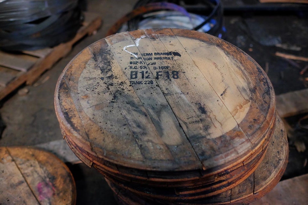 WHISKY BARREL LIDS X 25 - Etsy