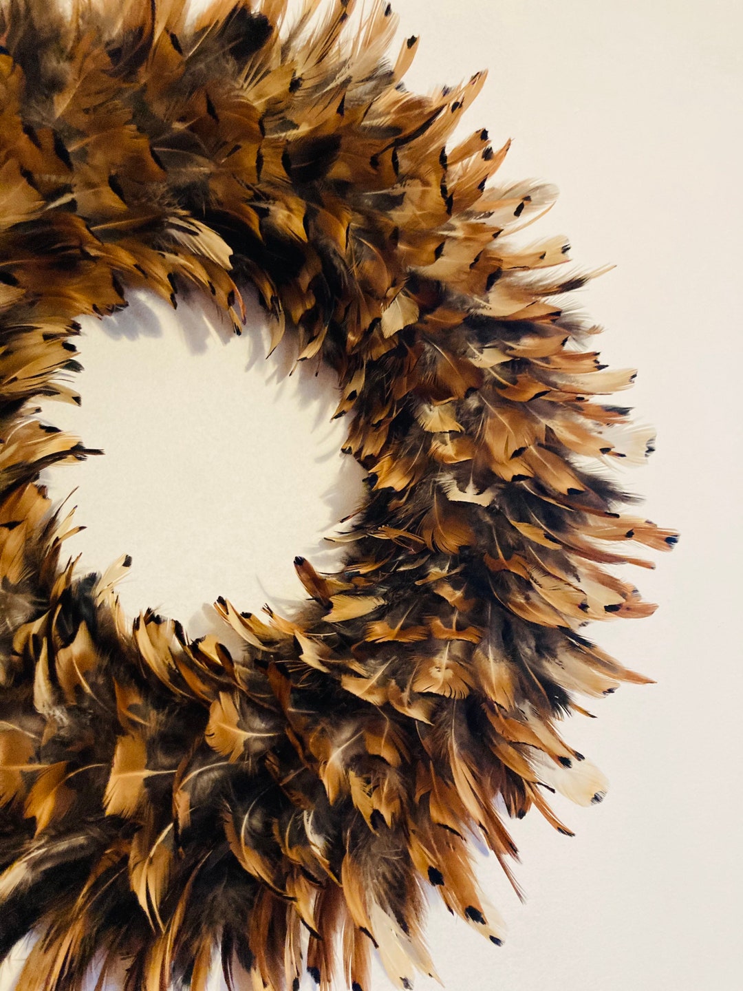 Spotty Male Pheasant Feather Wreath Wall Decor or Centrepiece LARGE - Etsy