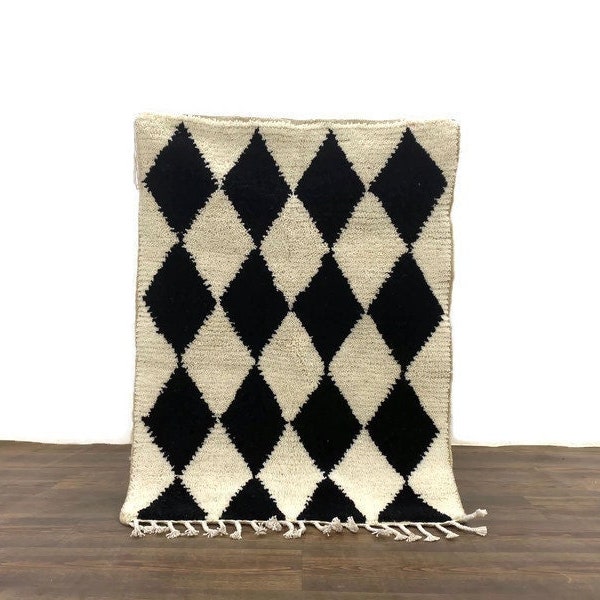 Black and White Diamond Rug - Etsy