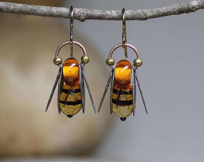 Wonderful Detailed Honey Bee Amber Carving - Etsy