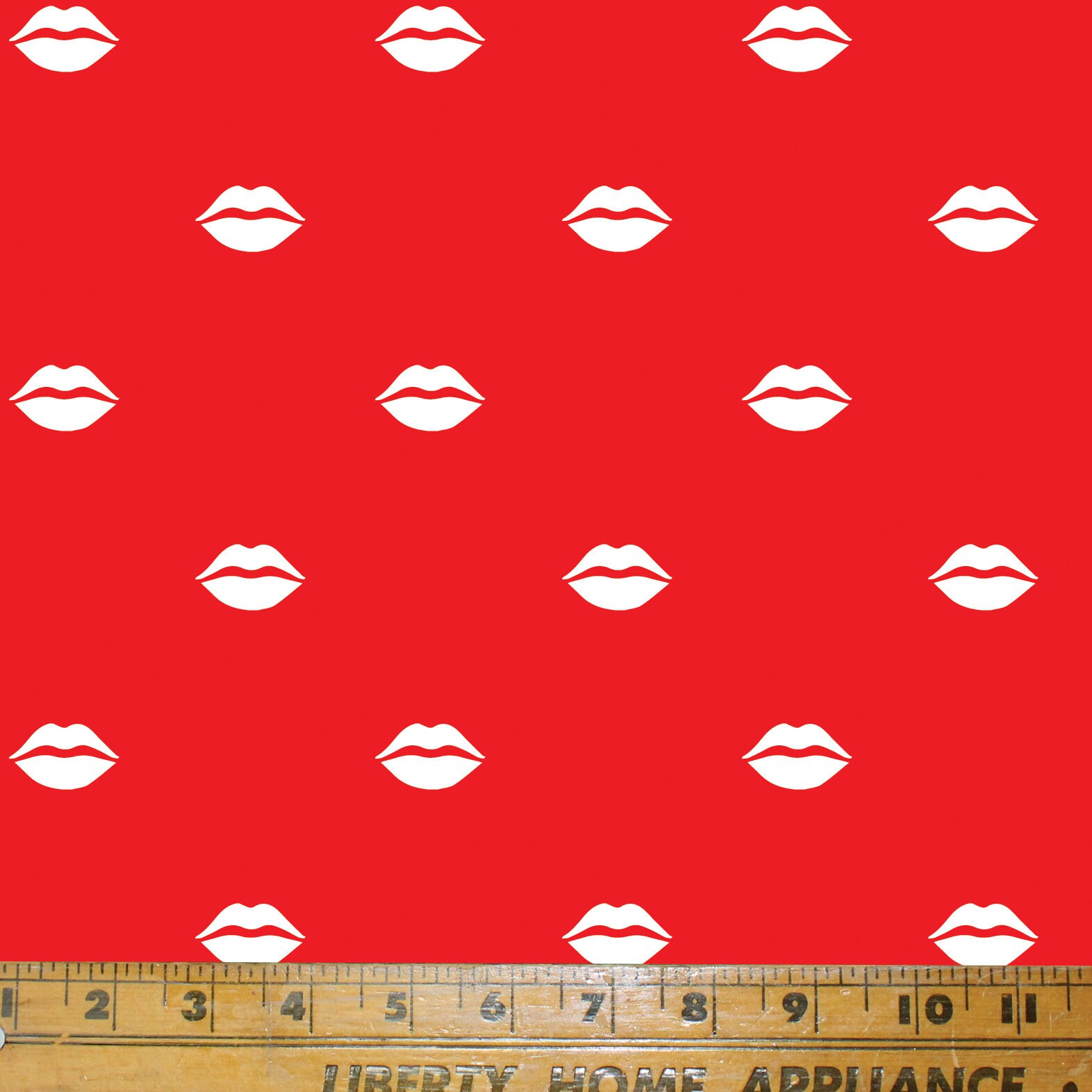 Lips 1 Fabric Print in Red. Textile Print / Cotton Fabric / | Etsy