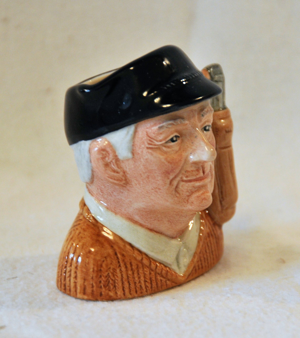 Royal Doulton Golfer D6757 Mini produced 1987-1990 - Etsy