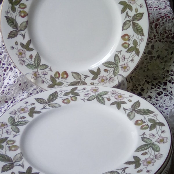 Strawberry Hill Plates - Etsy