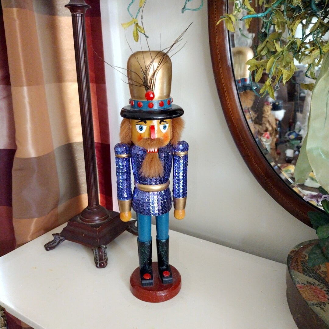 Vintage Wooden Soldier Nutcracker - Etsy