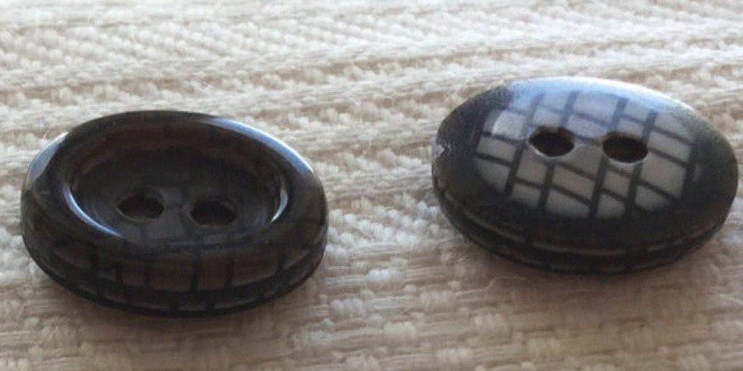 Léa Stein Oval Buttons - French Vintage and a Very Rare Find - in Black ...