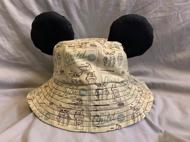 Baby Yoda/ Grogu Disney Bucket Hat - Etsy