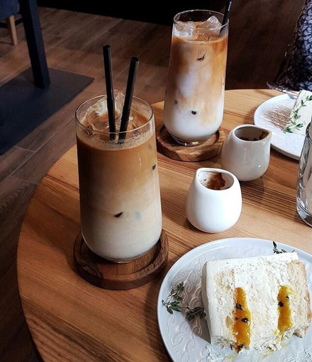 Round Wooden Coasters - Set of 2 Coasters - Drinks Coaster Set Coffee ...