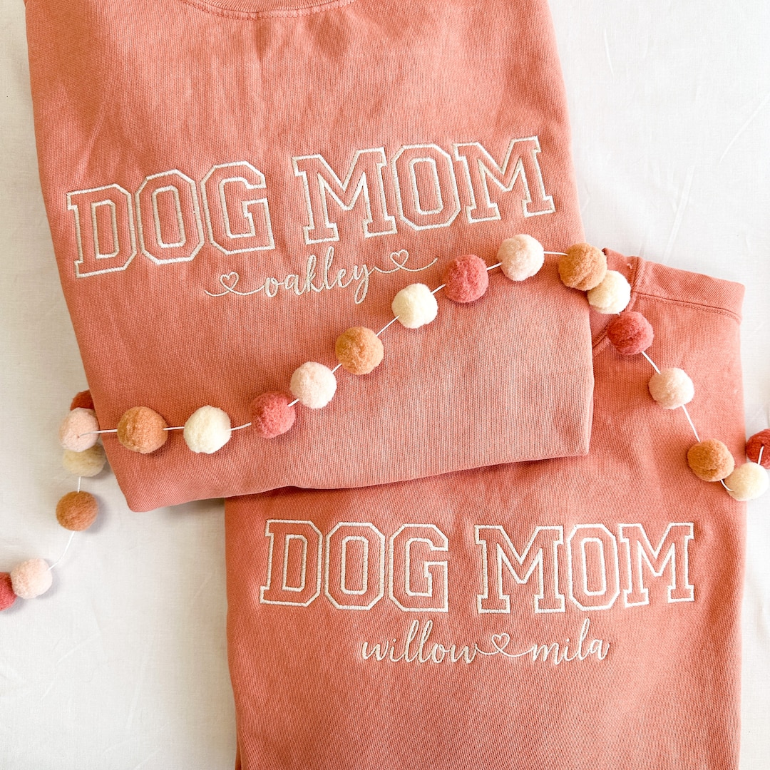 DOG MOM, Dog Mom Pullover, Puppy Sweatshirt, Dog Mom Crewneck, Dog Mom ...