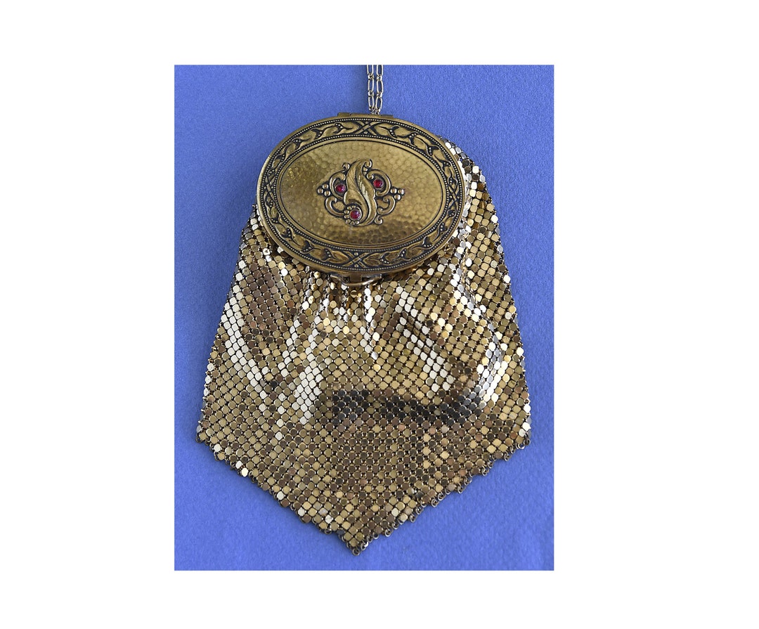 EVANS COMPACT VANITY Purse, Vintage Gold Mesh Compact Purse With Powder ...