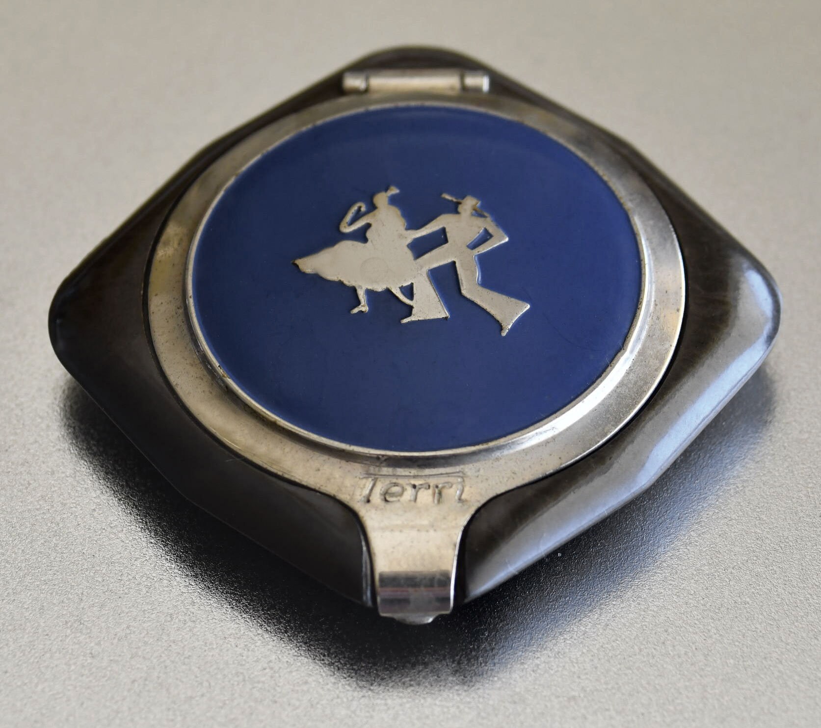 RARE TERRI 1930's Compact, Black and Blue With Silver Dancing Couples ...