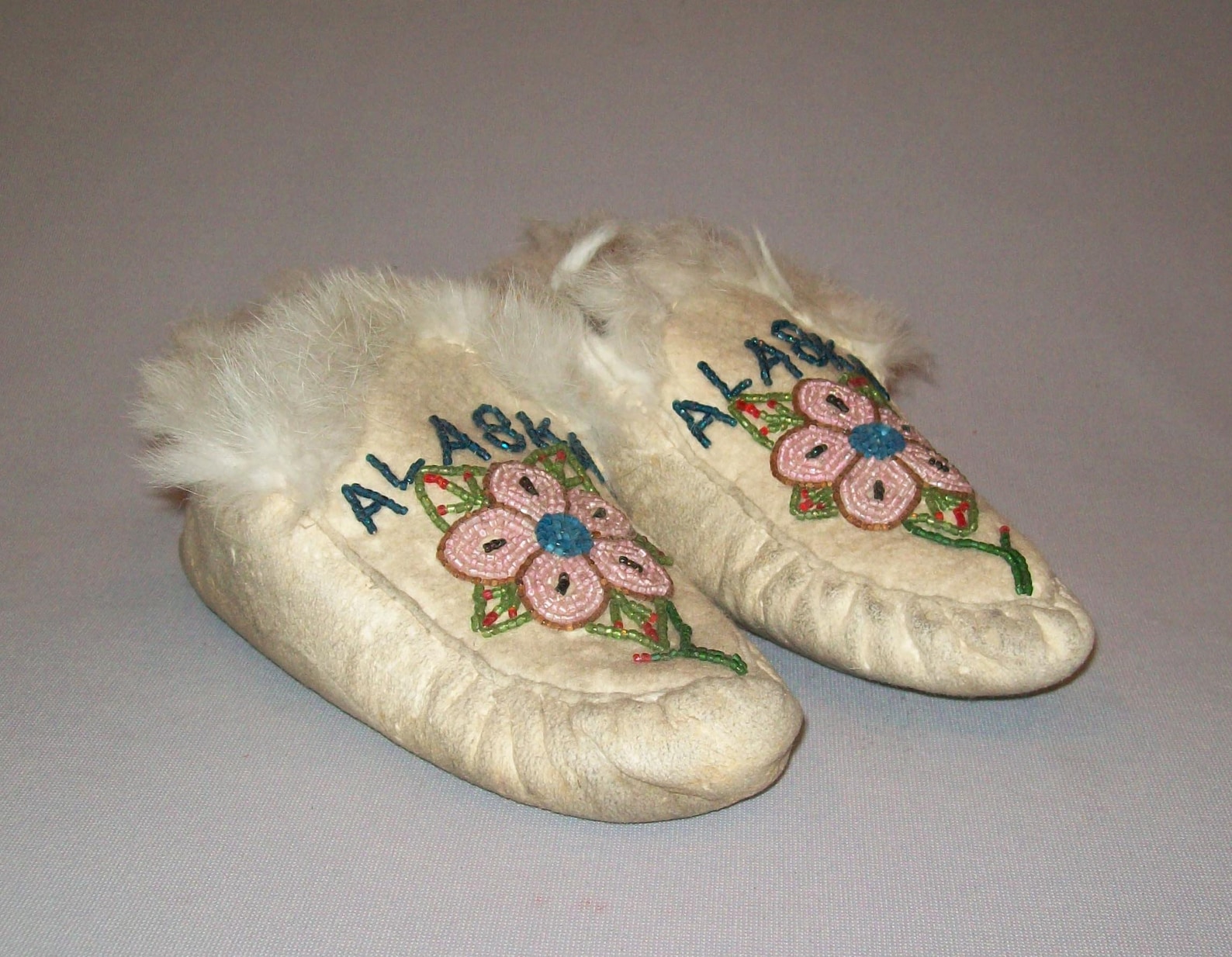 Antique Early 1900's Native American Alaska Beaded Moccasins Eskimo ...
