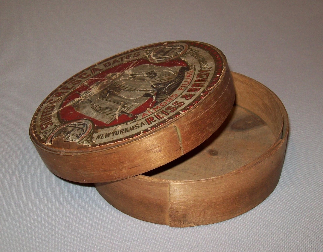 Old Antique Vtg 19th C 1800s Small Wooden Lapped Pantry Box With ...