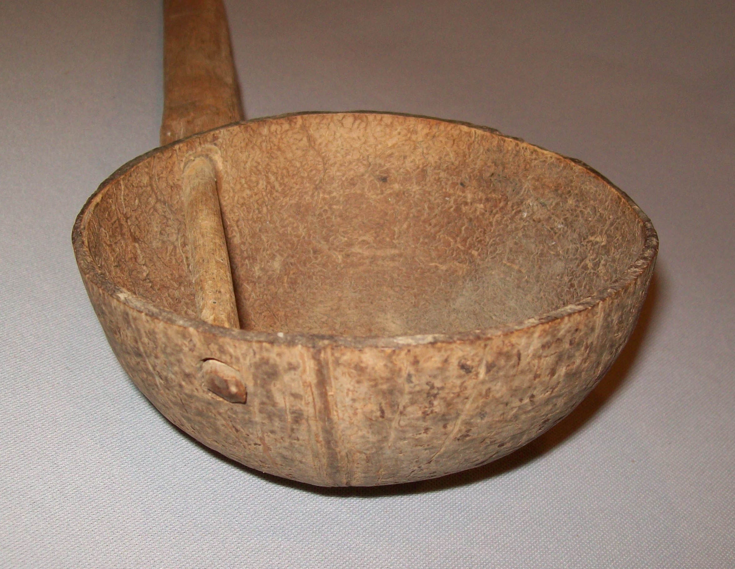 Old Antique Vtg C 1800s Primitive Coconut Shell Dipper With - Etsy España