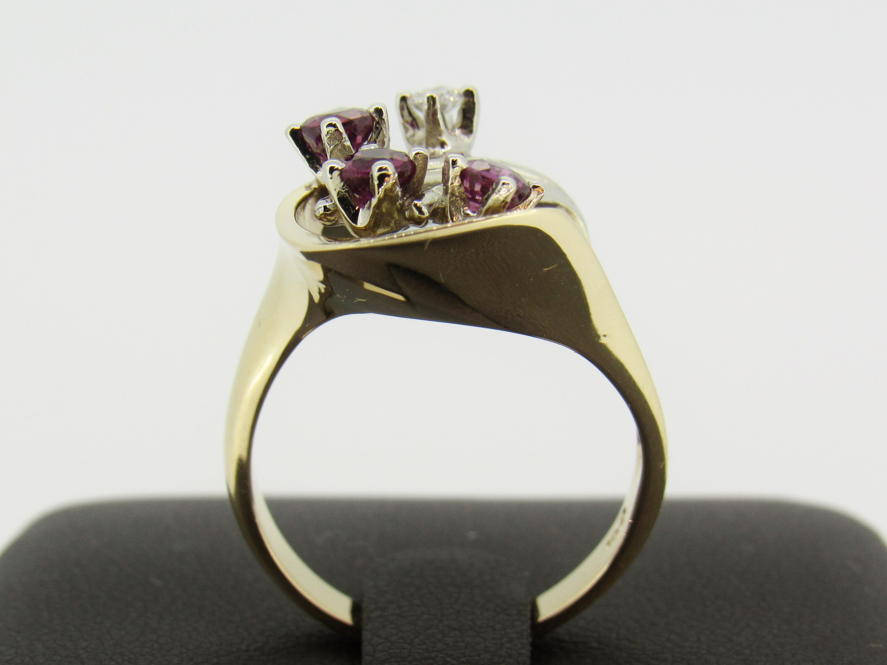 14K Yellow Gold Ruby & Diamond Ring | Etsy