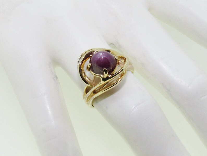14K Yellow Gold Genuine Star Ruby Vintage Ring | Etsy