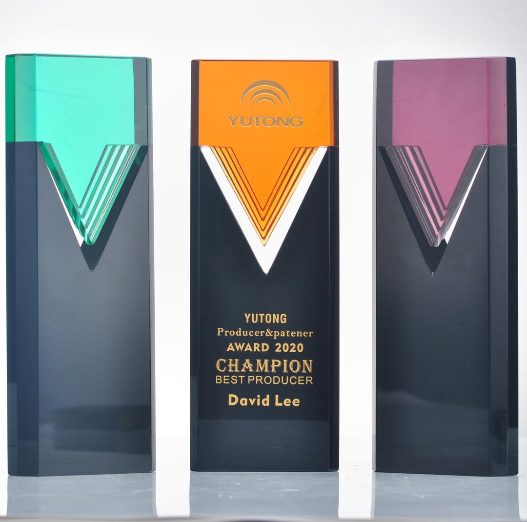 V-shaped Custom Trophy Award, Recognition Plaque, Best Employee ...