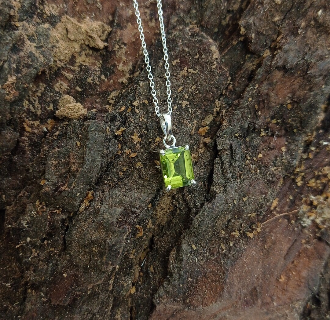 Peridot Pendant, 925 Sterling Silver, Handmade Pendant, Natural Peridot ...