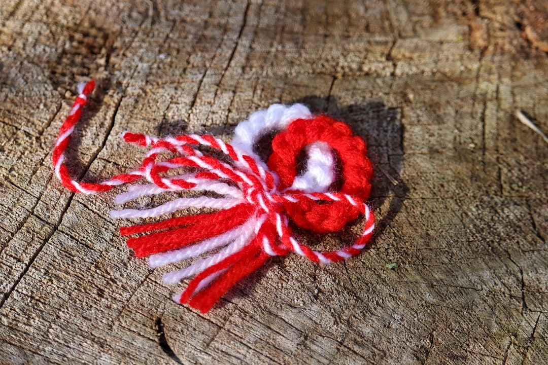 Martenitsa, Old Bulgarian Tradition, Brooch, Martisor, Martenitza, Baba ...