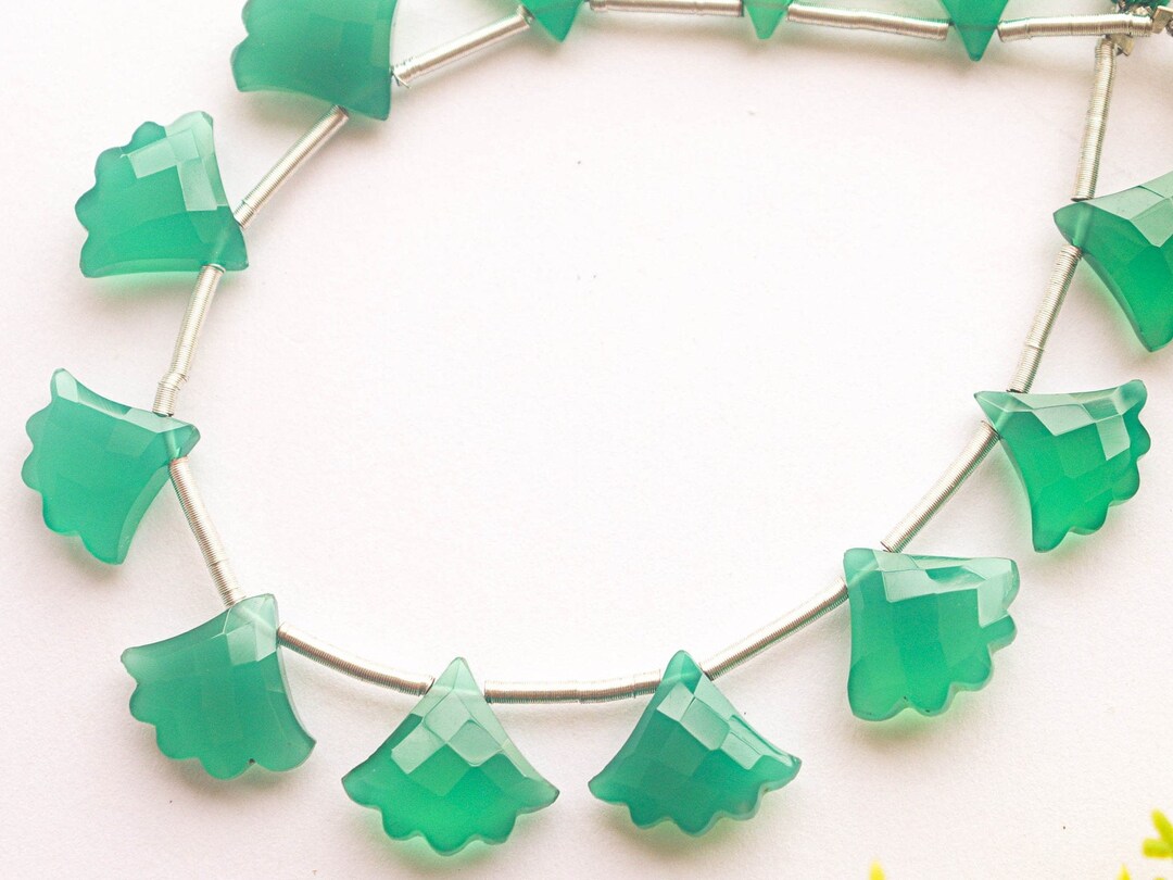 10 Pieces Green Onyx Tree Shape Briolette Beads, Natural Green Onyx ...