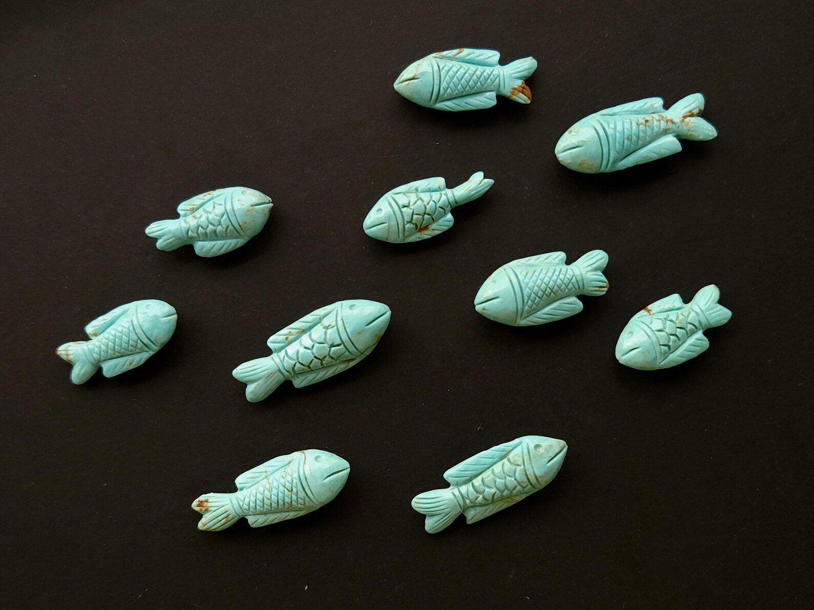 天然アリゾナターコイズ手彫り魚、ジュエリー製作やペンダント用のターコイズ宝石彫刻 - Etsy 日本