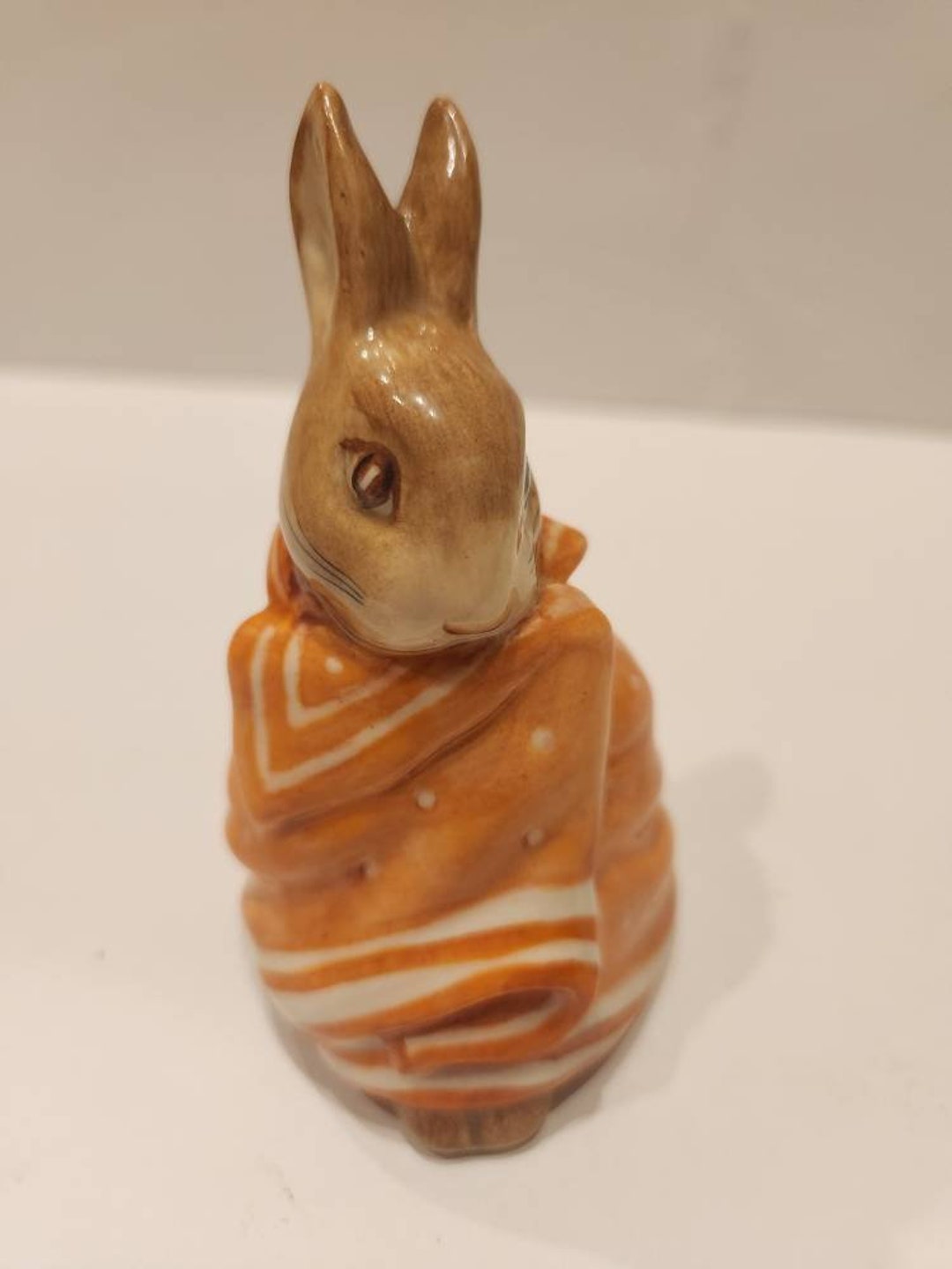 1976 Poorly Peter Rabbit Beatrix Potter by F Warne & Co Beswick ...