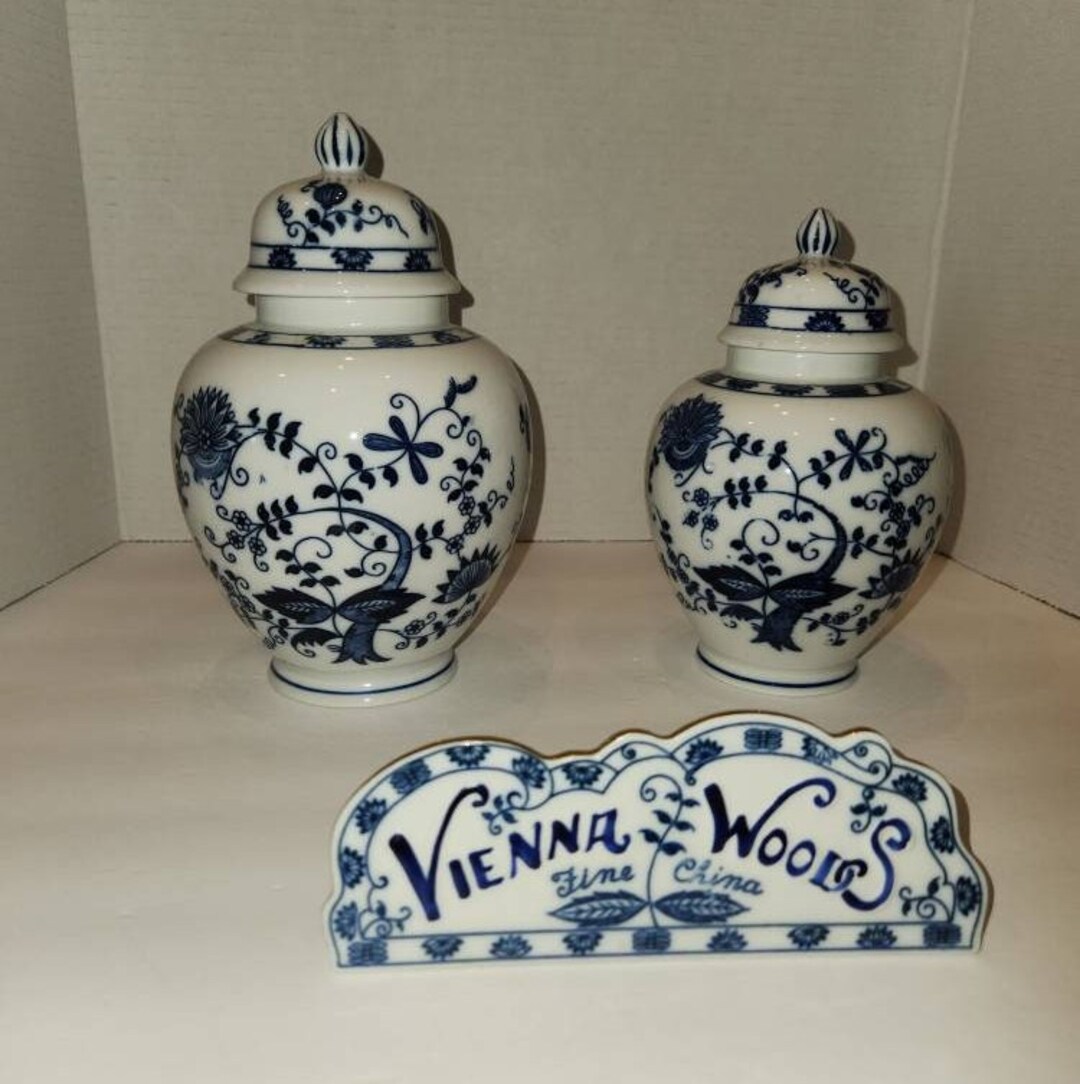 Vintage Vienna Woods Fine China Porcelain Delft Blue Windmill Ginger ...