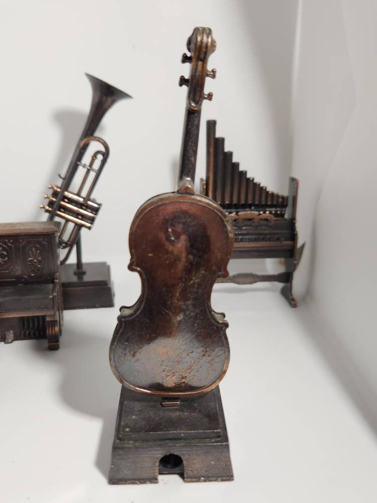 Pencil Sharpener Die Cast Miniature Musical Instruments Trumpet Violin ...