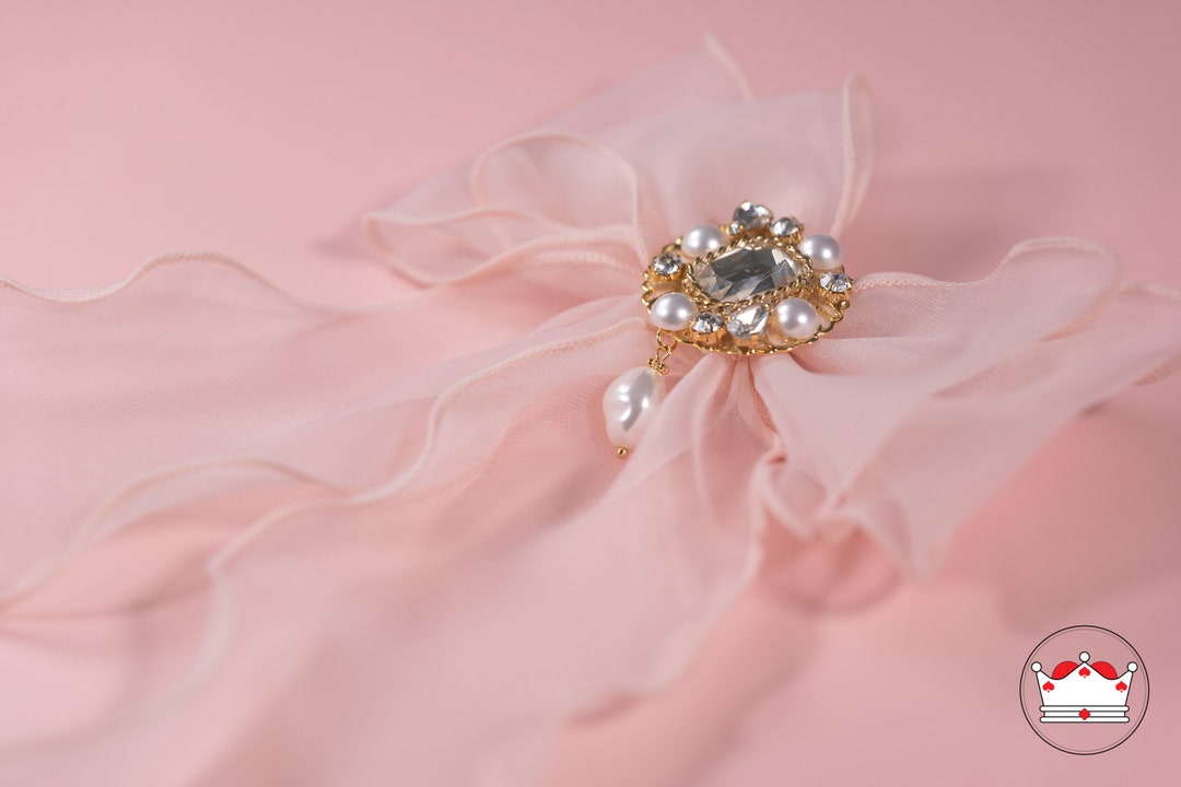 Broche ruban en mousseline rose clair, broche papillon, ruban cravate ...