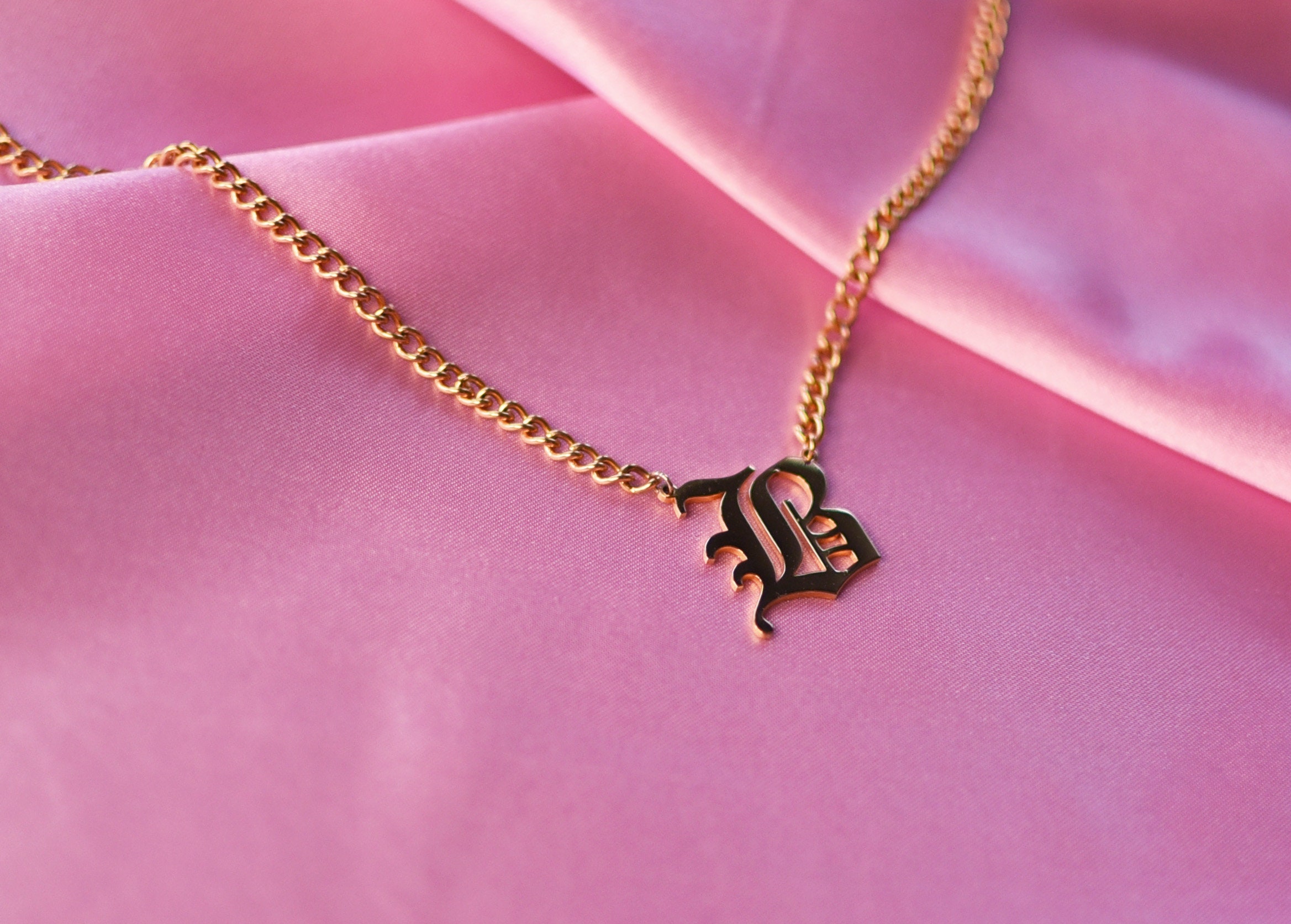 Custom Name Necklace Chunky Curb Chain Old English Necklace | Etsy