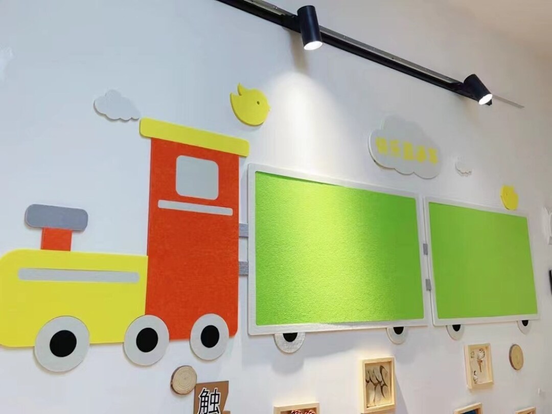 Train Decor Pin Board, Locomotive Custom Wall Décor, Kindergarten ...