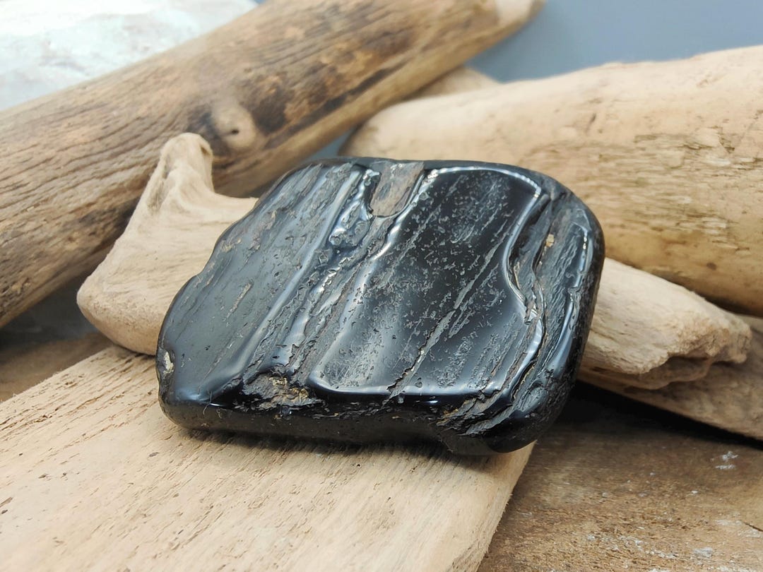 Whitby Jet - Natural Whitby Jet - Rough Whitby Jet - Jet Stone - Jet Palm Stone - Jet Fossil ...