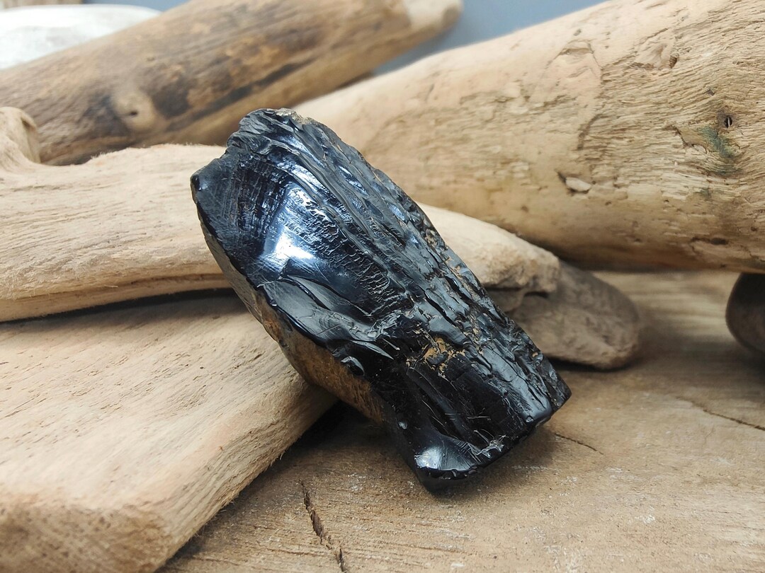 Whitby Jet - Raw Whitby Jet - Rough Whitby Jet - Jet Stone - Whitby Jet ...