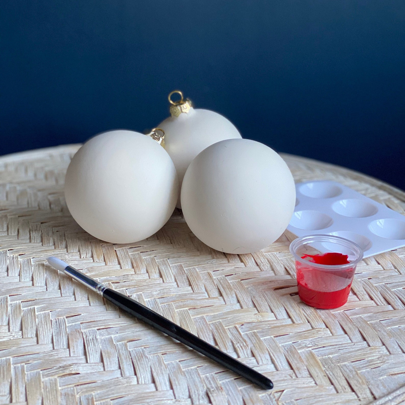 Ceramic Christmas Bauble Painting Kit - Etsy UK