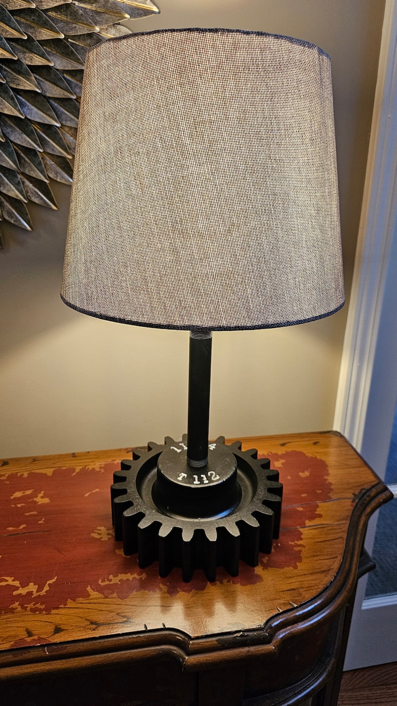 Vintage Gear Lamp, One of a Kind; Industrial, Steampunk Look. - Etsy