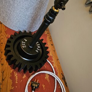 Vintage Gear Lamp, One of a Kind; Industrial, Steampunk Look. - Etsy