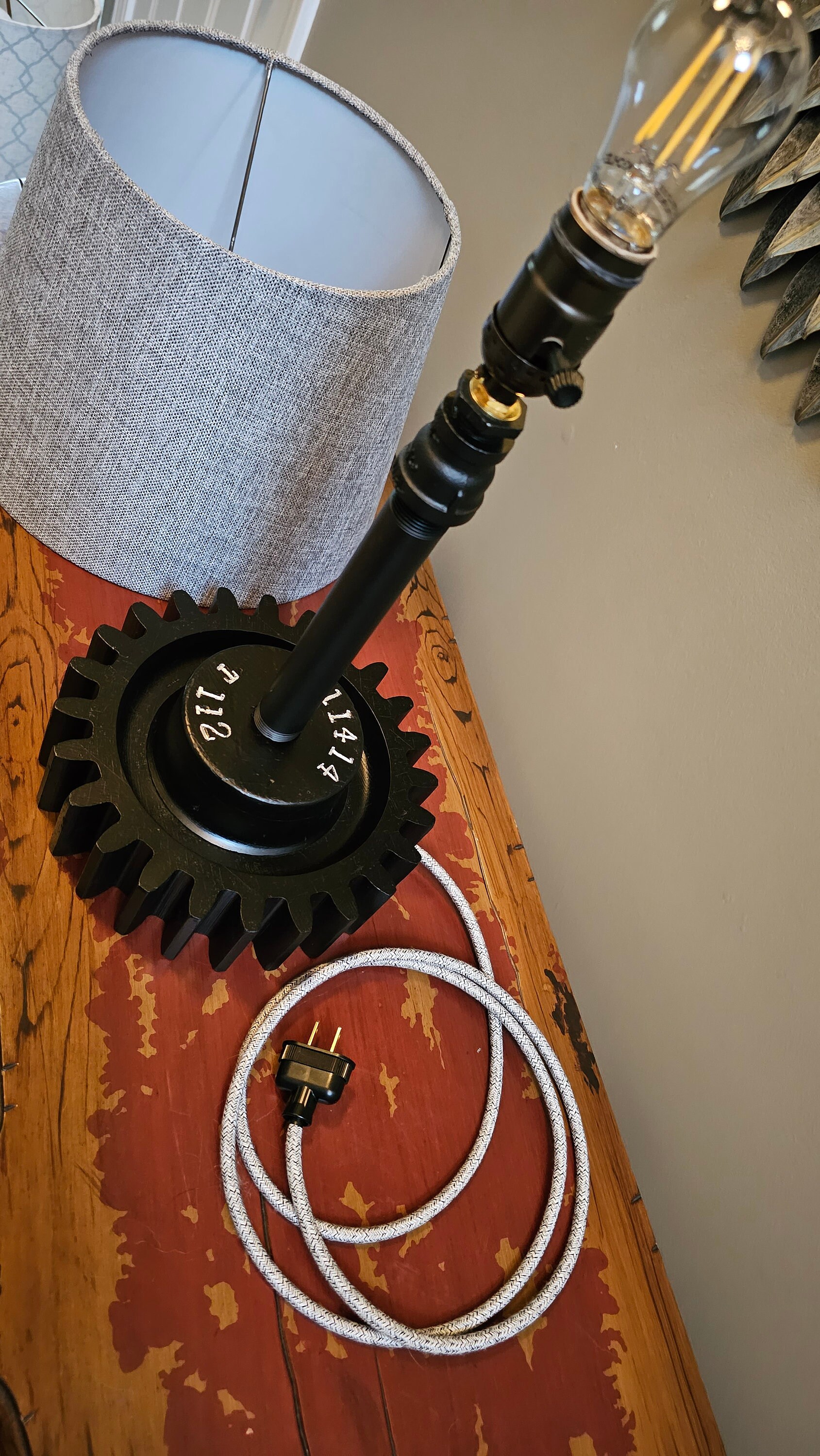 Vintage Gear Lamp, One of a Kind; Industrial, Steampunk Look. - Etsy