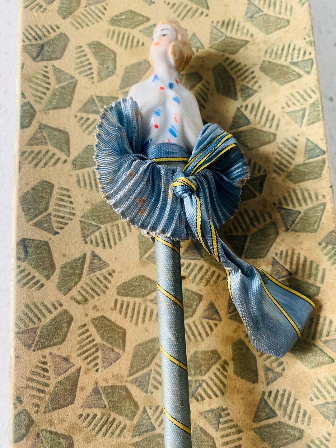 Art Deco German Porcelain Flapper Lady Half Doll on Silk Wand Powder ...