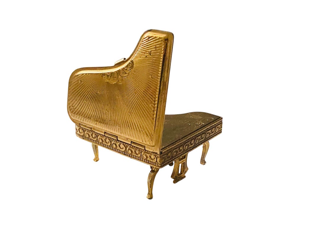 Pygmalion Sonata Grand Piano Form Musical Novelty Powder Compact Circa ...