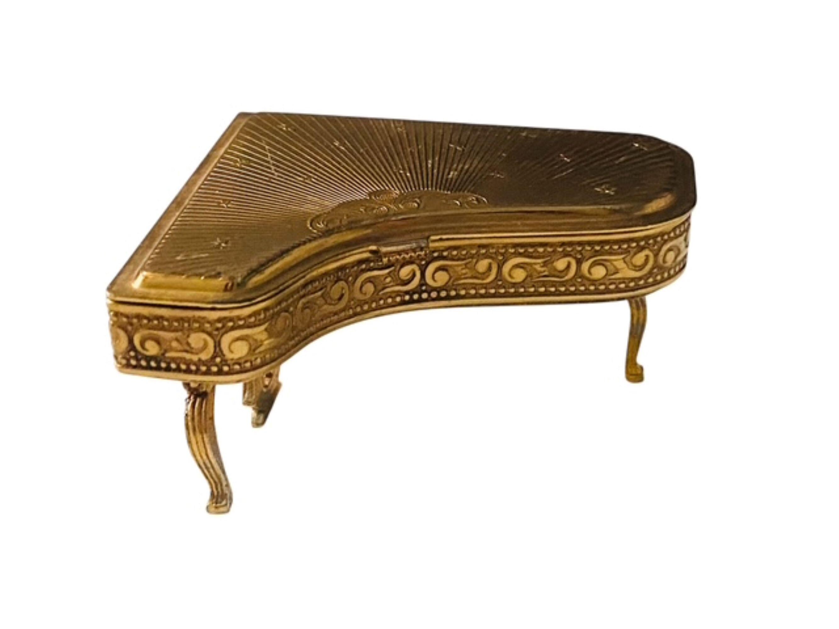 Pygmalion Sonata Grand Piano Form Musical Novelty Powder Compact Circa ...