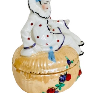 Art Deco Sitzendorf German Porcelain Lustre Glaze Pierrot With Mandolin ...