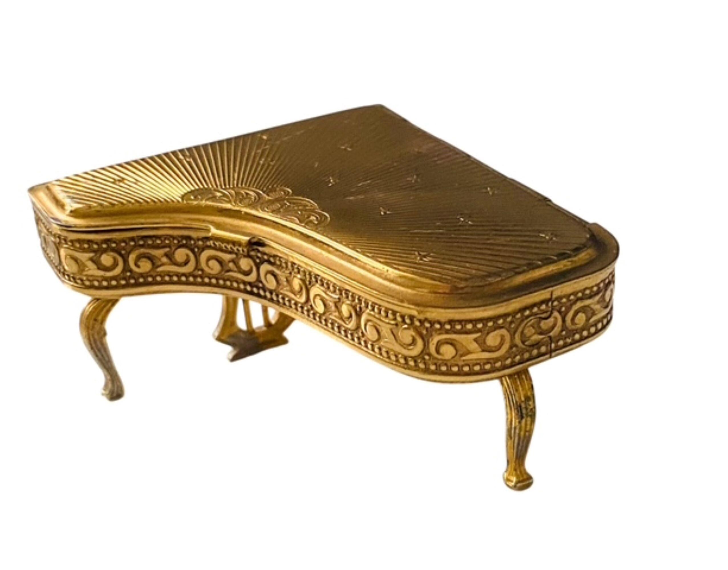 Pygmalion Sonata Grand Piano Form Musical Novelty Powder Compact Circa ...