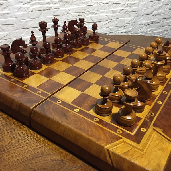 Antique Chess Set - Etsy