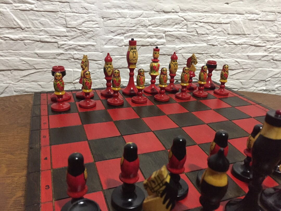 Matryoshka Russian Chess Set // Soviet Vintage Wooden Painted Chess ...
