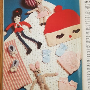 Paton's Beehive Bazaar Book No.178 50 Gifts to Knit and | Etsy