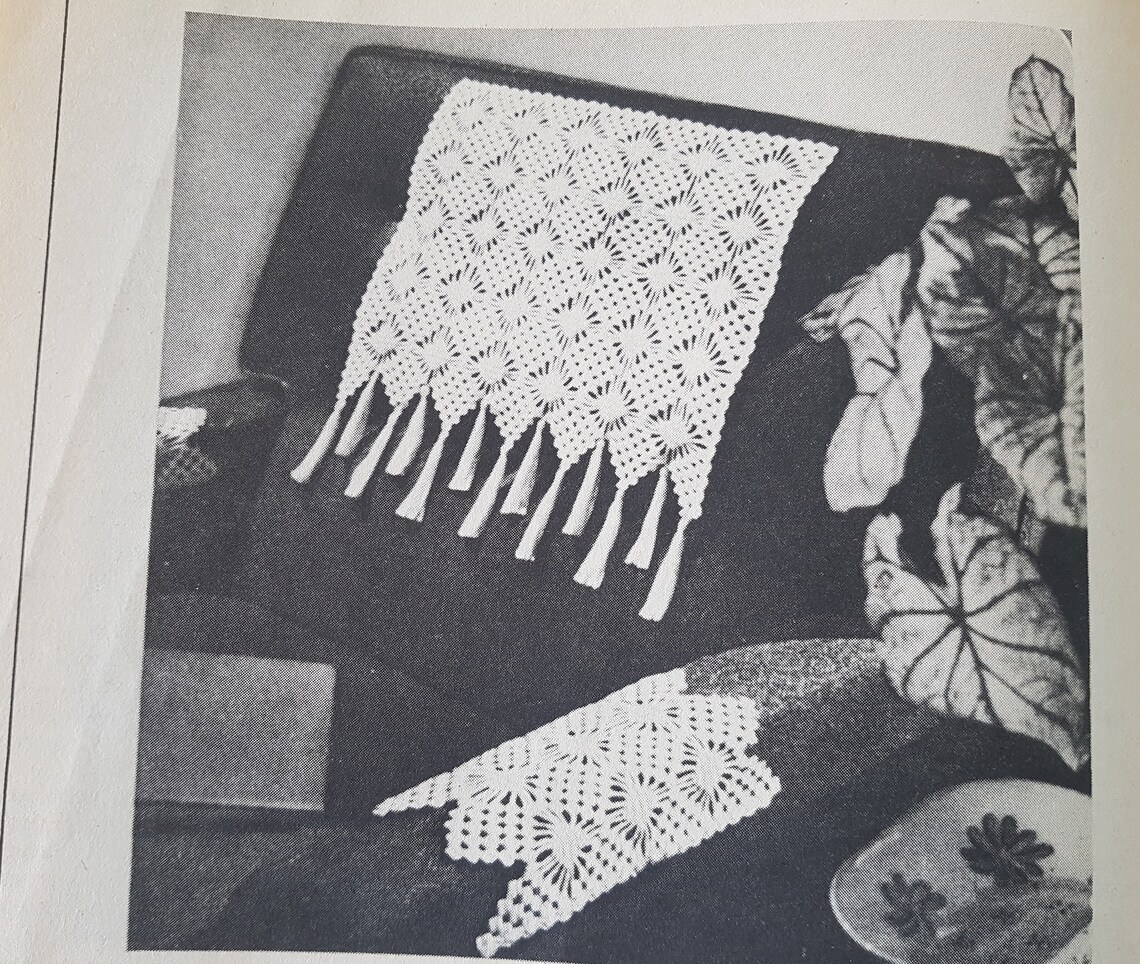 Old-time Crochet Patterns & Designs Spring 1985 Vol 6 No. 4 by House of ...