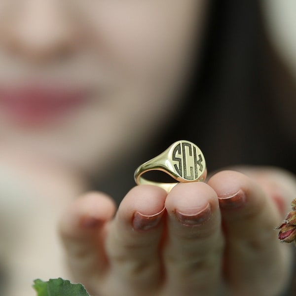 Monogram Signet Ring - Etsy