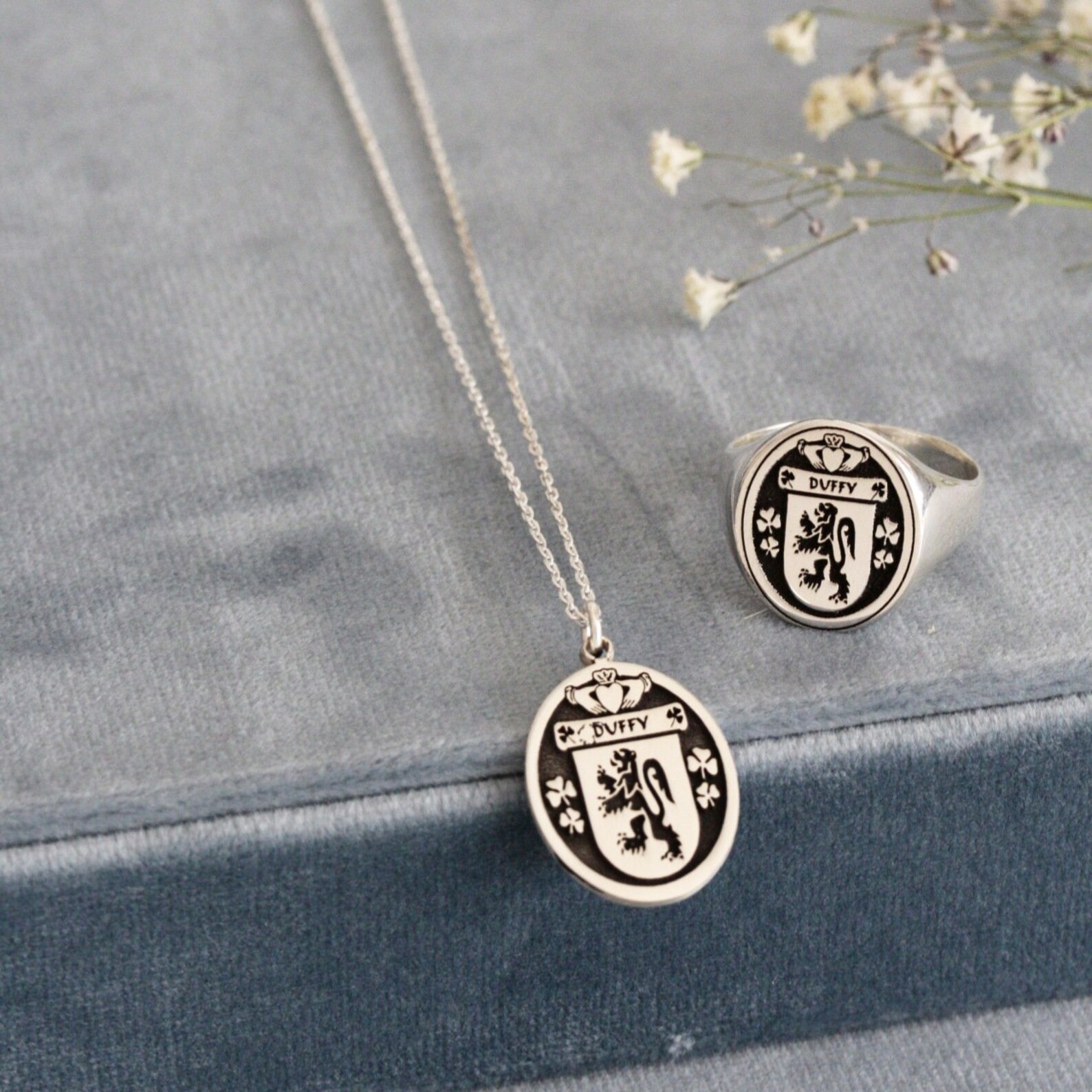 Family Crest Signet Ring-coat of Arms Ringgold Signet - Etsy