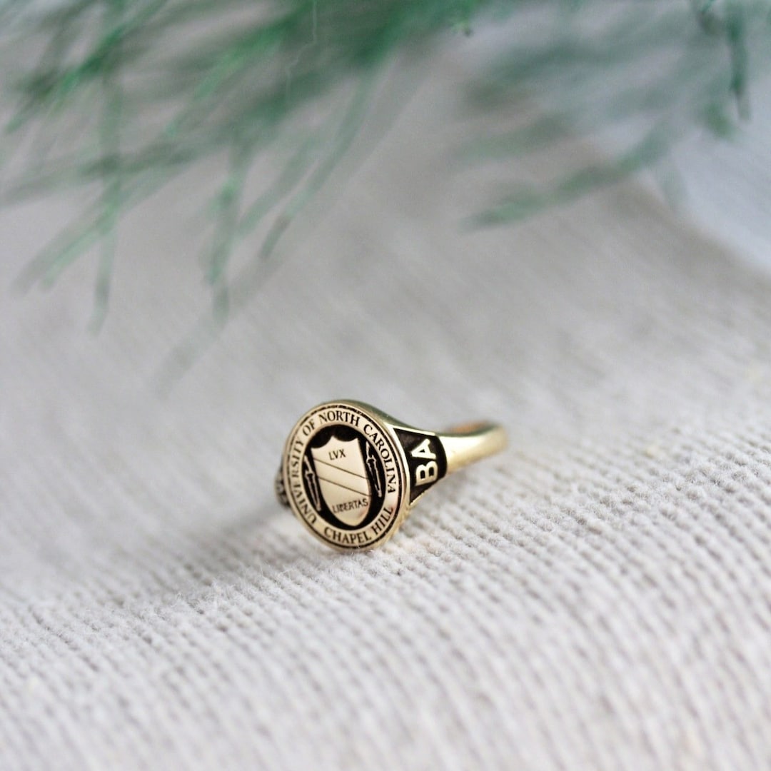Oval Graduation Ring-tiny College Ring-class Rings-school Rings-senior ...