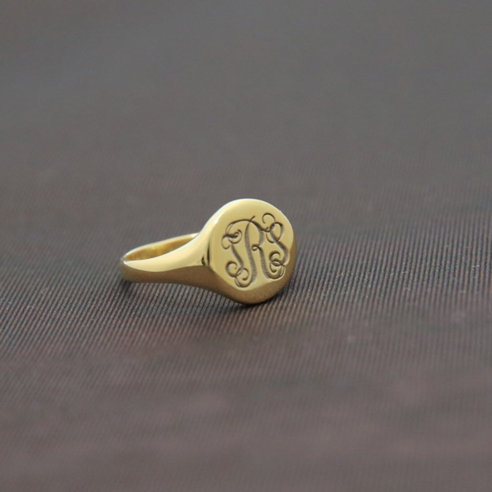 Round Signet Ring-personalized Signet Ring-initial Signet Ring-monogram ...