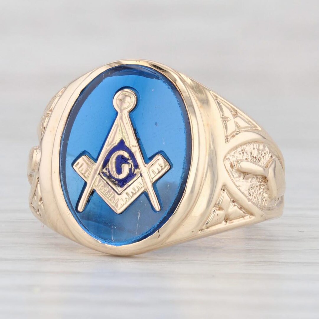 Masonic Signet Ring Lab Created Spinel 10k Yellow Gold Size 7.75 Blue ...